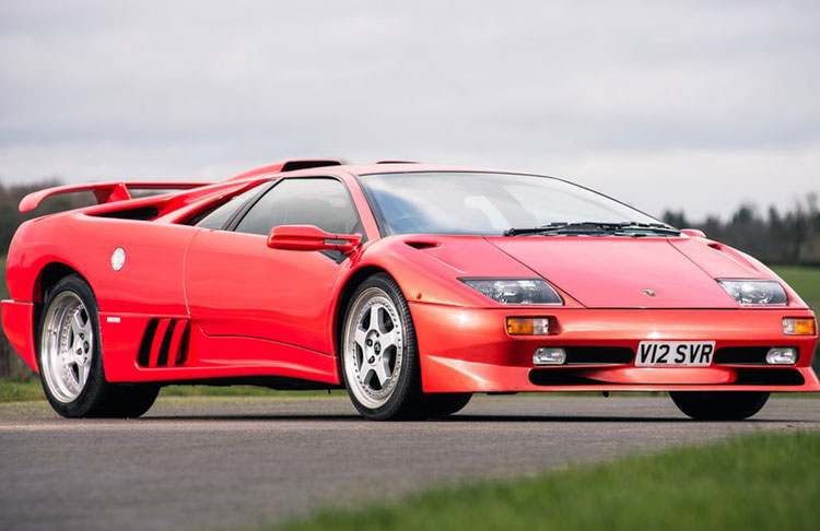 Modèle emblématique : Lamborghini Diablo (1990-2001) - Stefane Girard